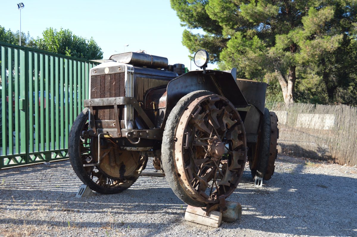 Pavesi P4-100 30 A – Vintage Tractor Museum