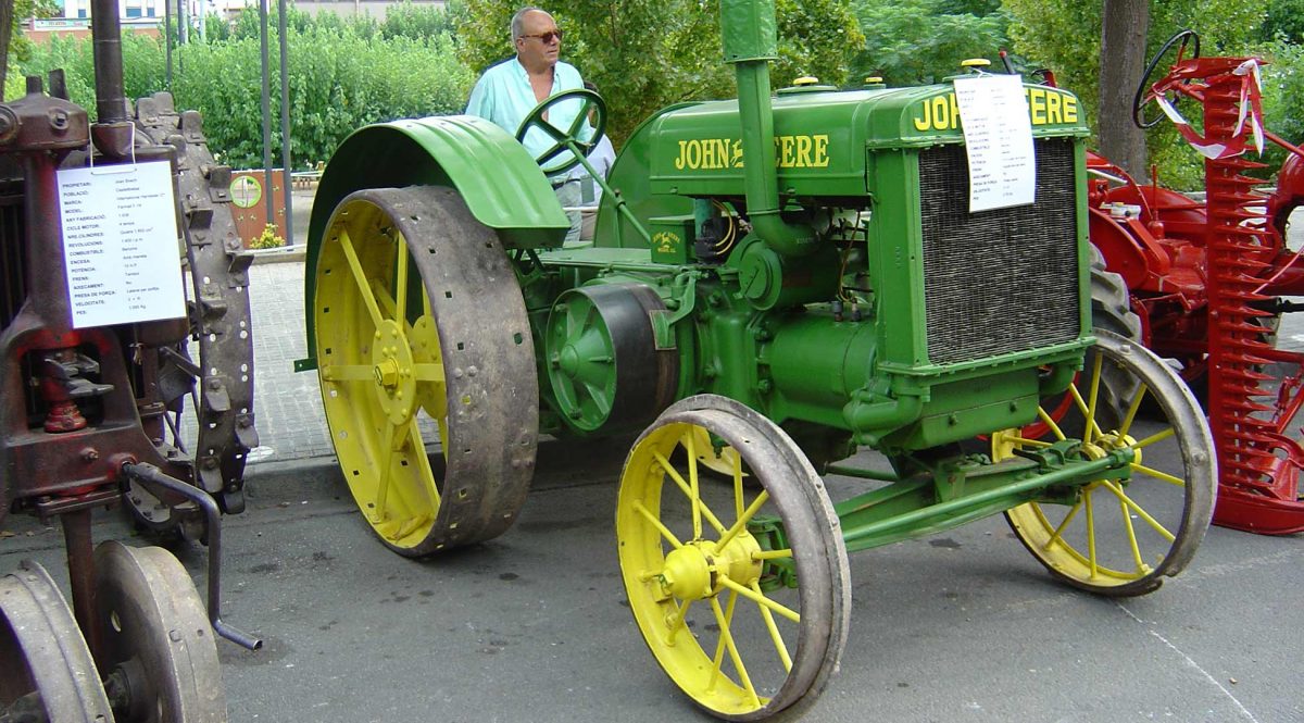 JOHN DEERE D – Museo del Tractor de Época