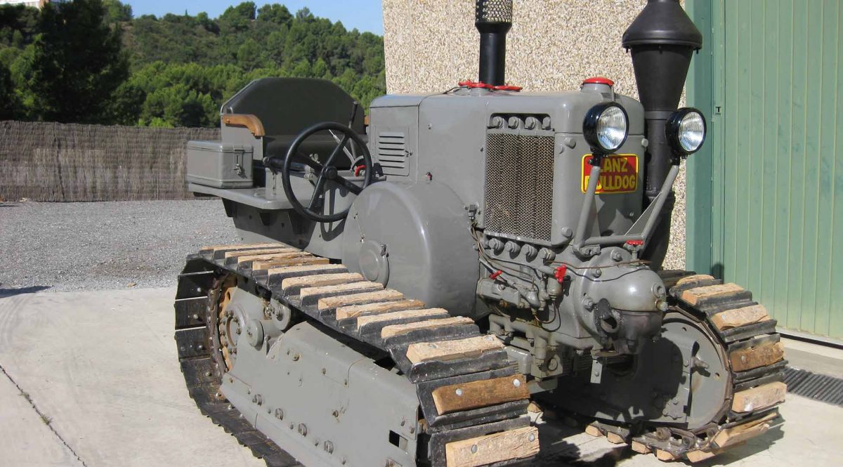 LANZ BULLDOG RAUPEN-BULLDOG – Vintage Tractor Museum